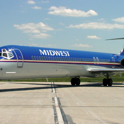 mke100 :: Mitchell Airport